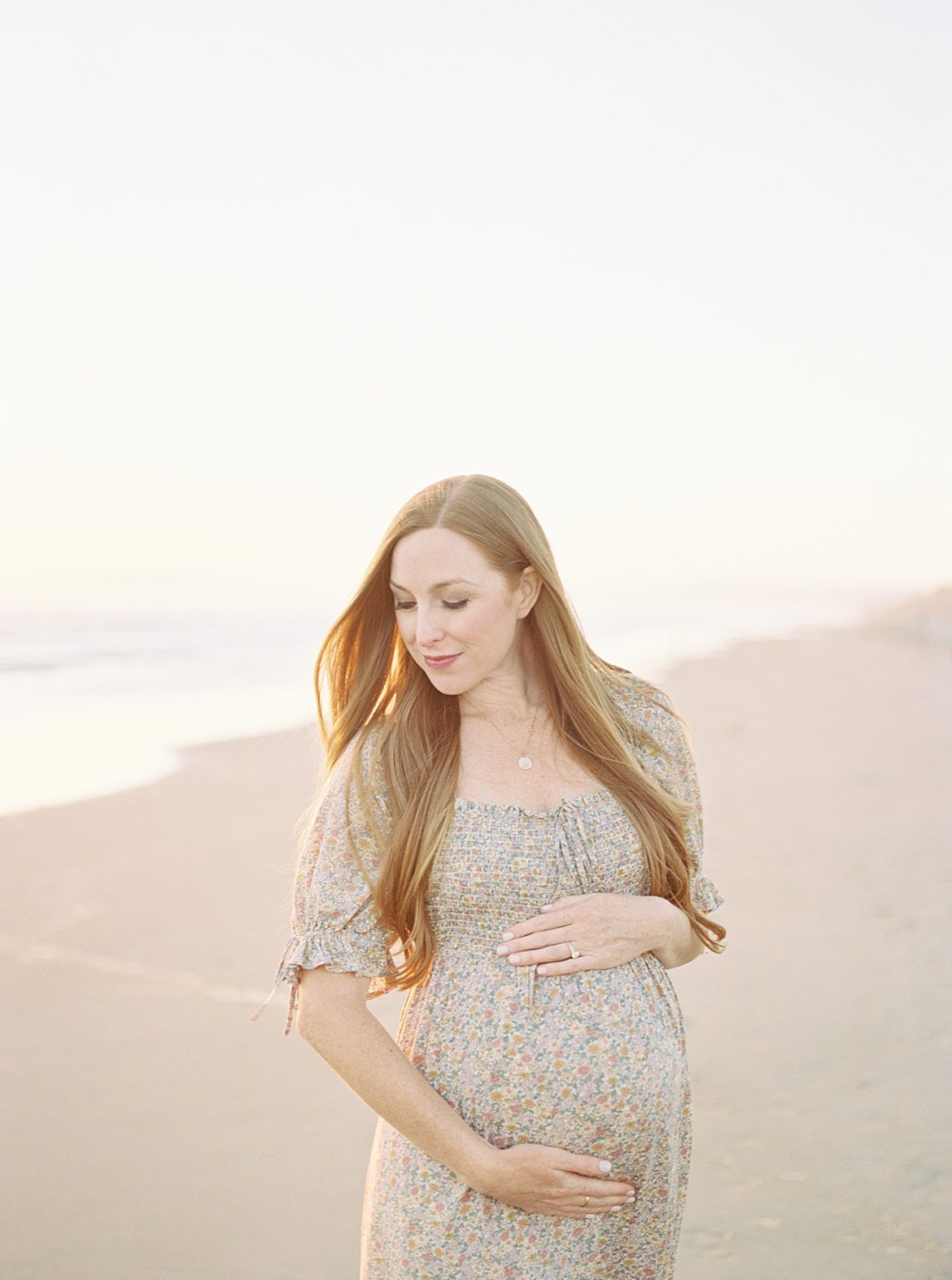 Bay Area Beach Maternity Photoshoot - Shelepova Photography